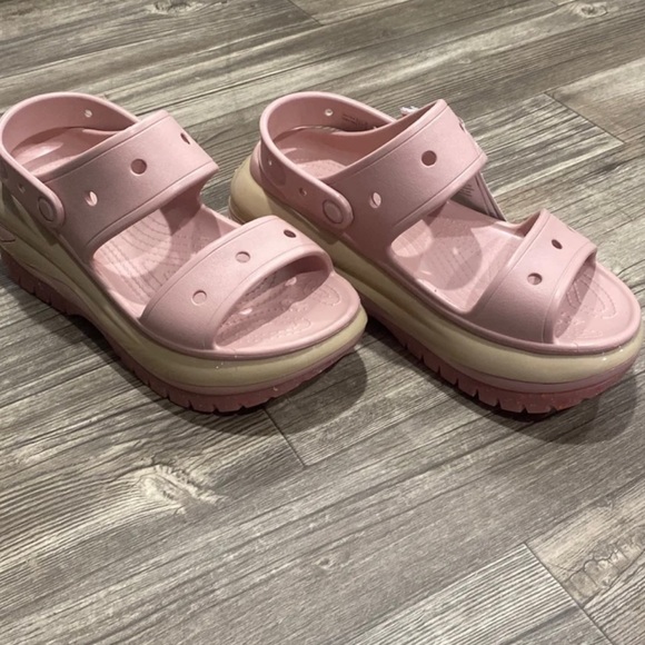 CROCS | Shoes | Crocs Mega Crush Pink Clay | Poshmark